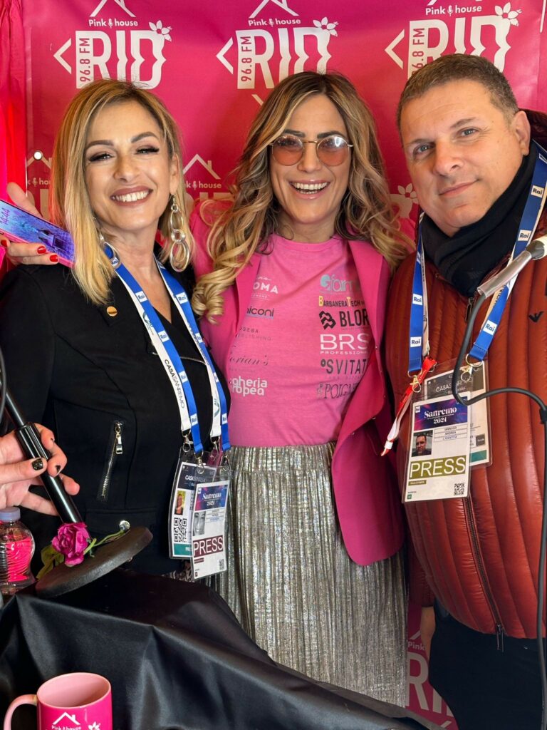 La Pink House di RID 96.8 FM suona di musica “alternativamente unica” a Sanremo 2024 | ROAD TV ...